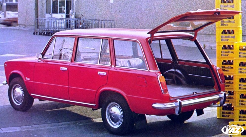 VAZ 2102 las especificaciones técnicas y el consumo de combustible